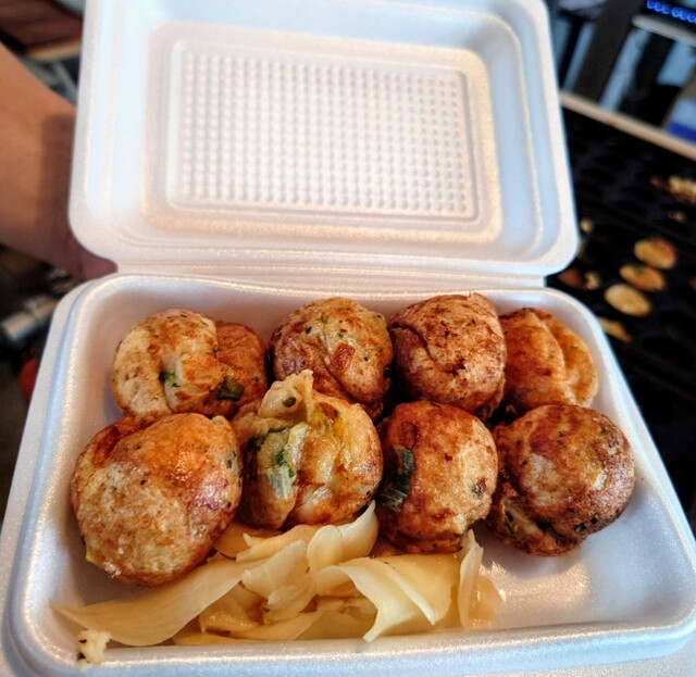 Review list : Kui Dokoro Kekeke - Asahikawa/Takoyaki (Octopus balls ...