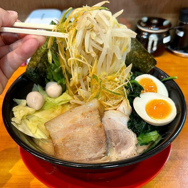 横浜家系ラーメン 赤家 粉浜西店 - 玉出/ラーメン | 食べログ