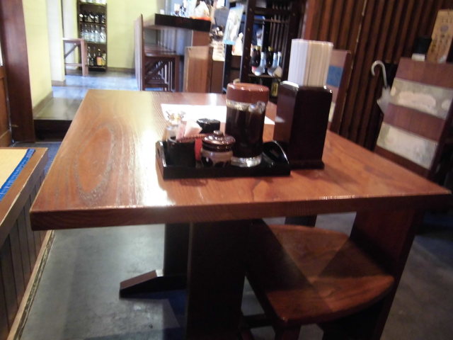 内観写真 : 弥生 （やよい） - 浅草（つくばEXP）/とんかつ | 食べログ