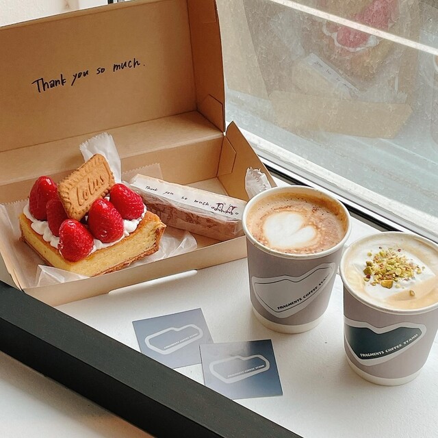 FRAGMENTS COFFEE STAND 南2条店 （フラグメンツコーヒースタンド） - 狸小路/カフェ | 食べログ