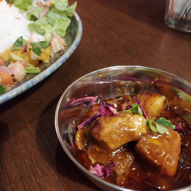 curry bar nidomi （ニドミ） - 谷町四丁目/カレー | 食べログ