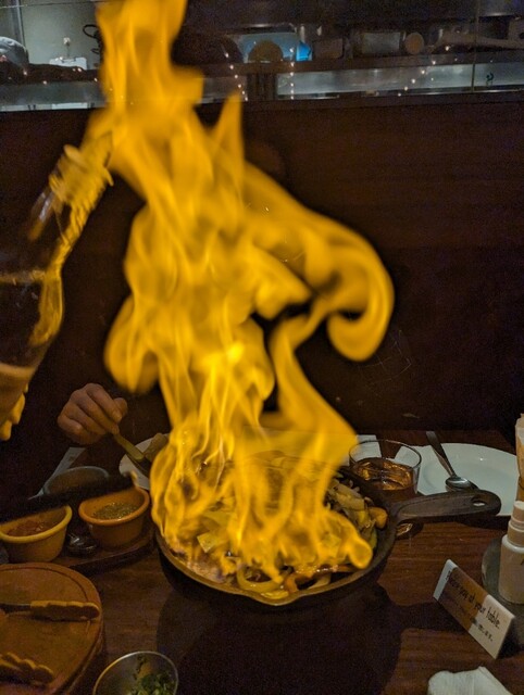 『ワカモレとファヒータは必須！！』by ff.09945 : el caliente modern mexicano - 品川/メキシコ料理 ...