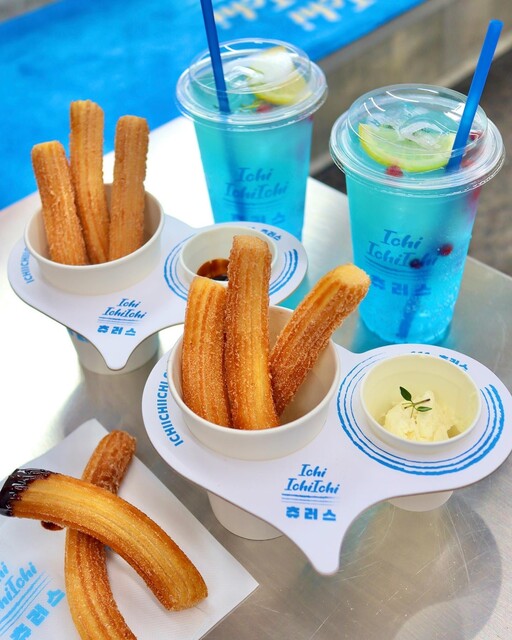 111 CHURROS （イチイチイチ チュロス） - 東新宿/スイーツ | 食べログ