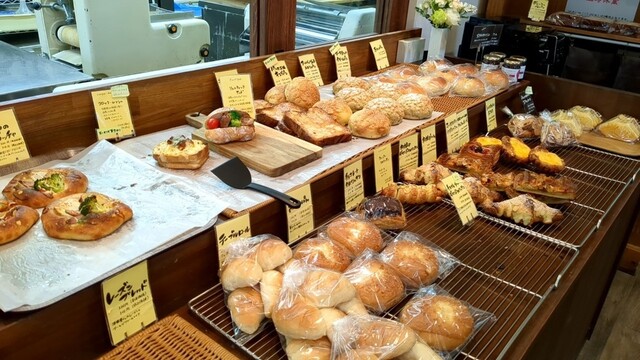 レオベイク （LEO BAKE） - 折尾/パン | 食べログ