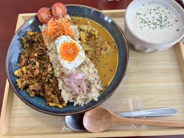 GROOVY CAFE アローザ店 （グルーヴィー カフェ） - 福光/カフェ | 食べログ