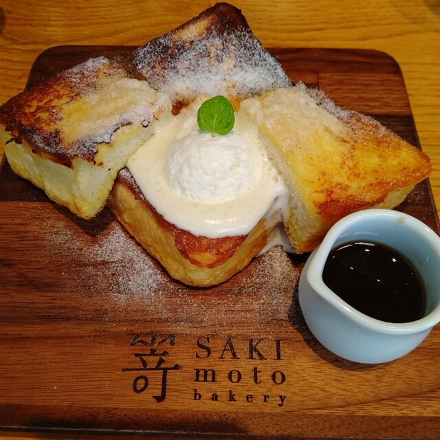 SAKImoto Bakery ベーカリーカフェ 大阪初號本店 （サキモト ベーカリー） - 難波（南海）/カフェ | 食べログ