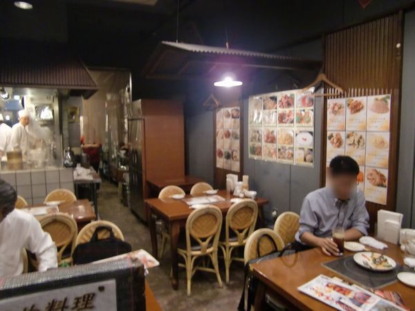 内観写真 : 刀削麺・火鍋・西安料理 XI’AN 有楽町店 （シーアン） - 日比谷/中華料理 | 食べログ