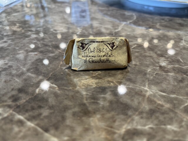 『decorated cake beautiful！いちごのショートケーキ 食す』by らーめんWalking : カファレル 神戸北野本店 ...