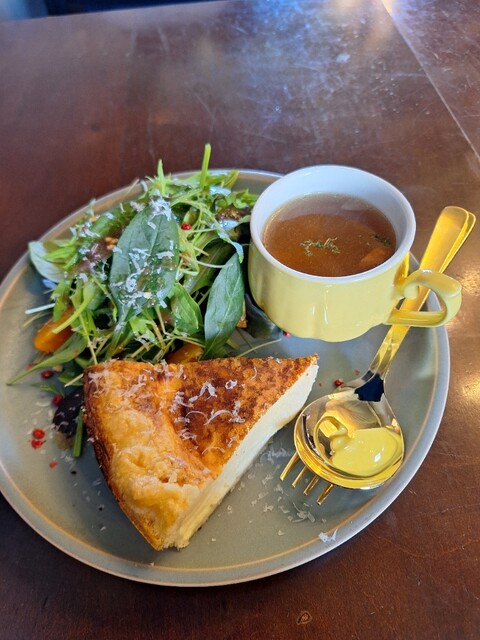 mona cafe （モナカフェ） - 壬生川/カフェ | 食べログ