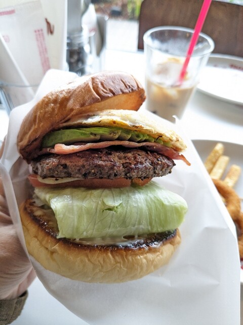 REDS' BURGER DINER - あすなろう四日市/ハンバーガー | 食べログ