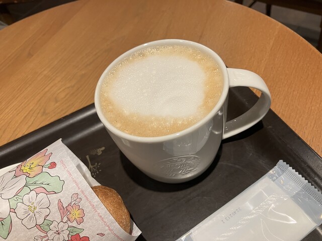 スターバックスコーヒー マリエとやま店 （STARBUCKS COFFEE） - 電鉄富山駅・エスタ前/カフェ | 食べログ