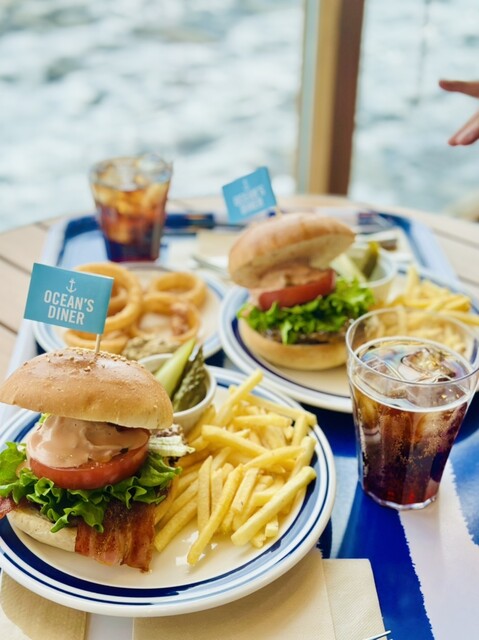 『提供までに65分！？いざ、バーガーのお味は...』by あんよ♪ : OCEAN'S DINER - 青森/ハンバーガー [食べログ]