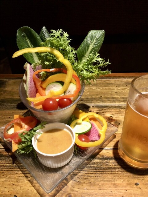 『絶品“骨付きスパイシーチキン” ️』by bigstone-319 : ダンチキンダン 海老名店 - 海老名/ダイニングバー [食べログ]