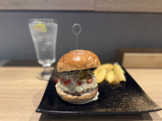 口コミ一覧 : バーガーバル ダンディ （DANDY） - たまプラーザ/ハンバーガー [食べログ]