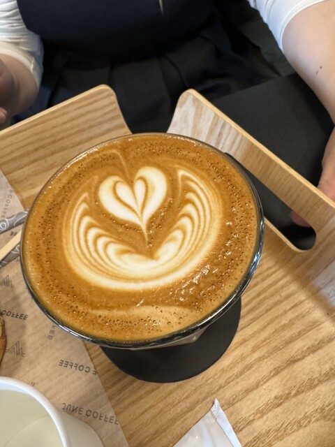 口コミ一覧 : JUNE COFFEE 大阪店 （ジューンコーヒー） - 寺地町/カフェ [食べログ]