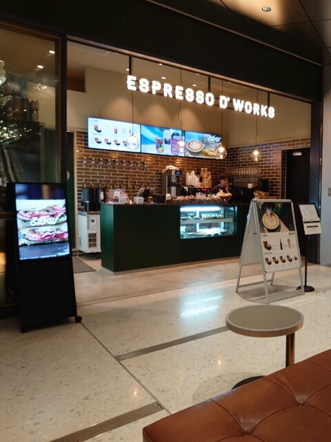 Espresso D Works 虎ノ門 （EDW） - 虎ノ門ヒルズ/カフェ | 食べログ