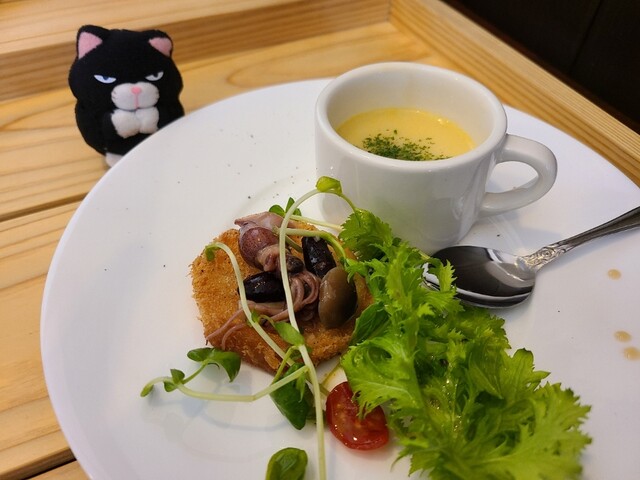 NIHACHI （ニハチ） - 村上/洋食 | 食べログ