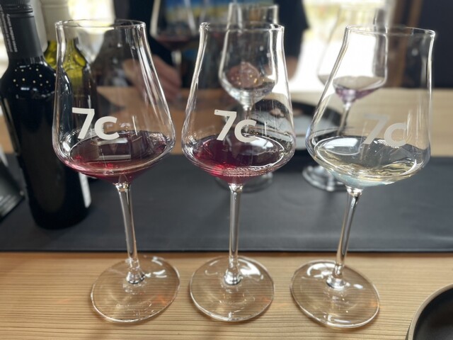 7c store&lounge （セブンシー ストアアンドラウンジ） - 河口湖/ワインバー | 食べログ