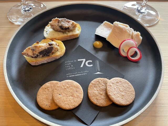 7c store&lounge （セブンシー ストアアンドラウンジ） - 河口湖/ワインバー | 食べログ