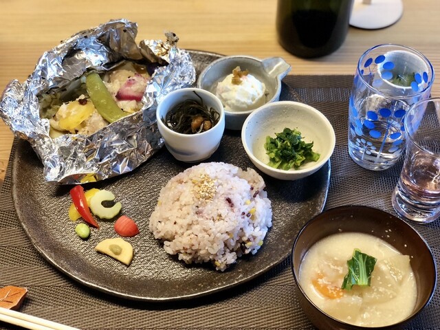 OMI CAFE （オミ カフェ） - 黒子/カフェ | 食べログ