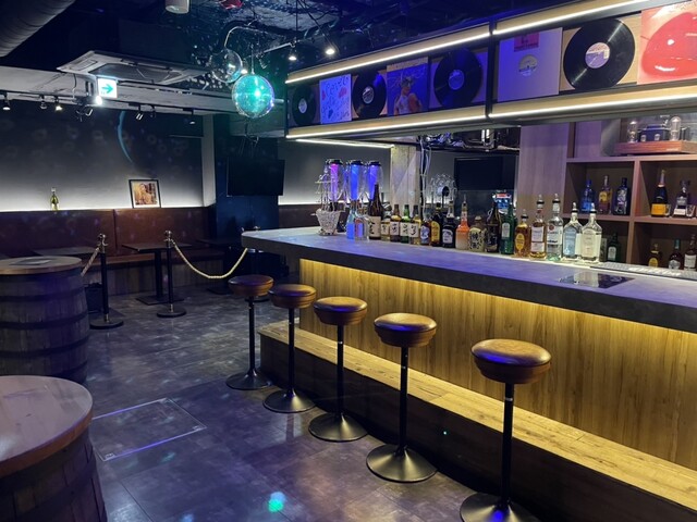 『リニューアルオープン』by ター坊☆ : Soul Dining Bar 歌舞伎町 鶴千 - 新宿西口/ダイニングバー [食べログ]