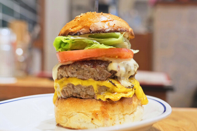 MEATkitchen MEとYOU ビストロ酒場 （ミートキッチン ミーとユー ビストロ酒場【旧店名】ビストロ小屋 MEとYOU） - 新橋/ビストロ/ネット予約可 | 食べログ