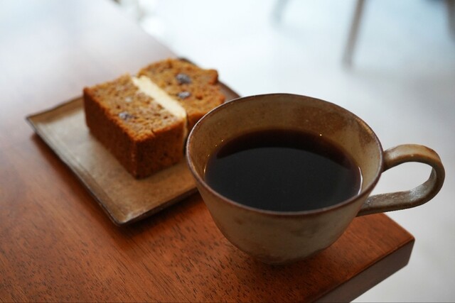 cafe ukiwa （ウキワ） - みなと元町/カフェ | 食べログ