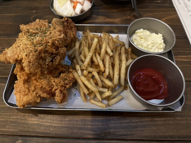 ホンデチキン （Hongdae chicken） - 美栄橋/韓国料理/ネット予約可 | 食べログ