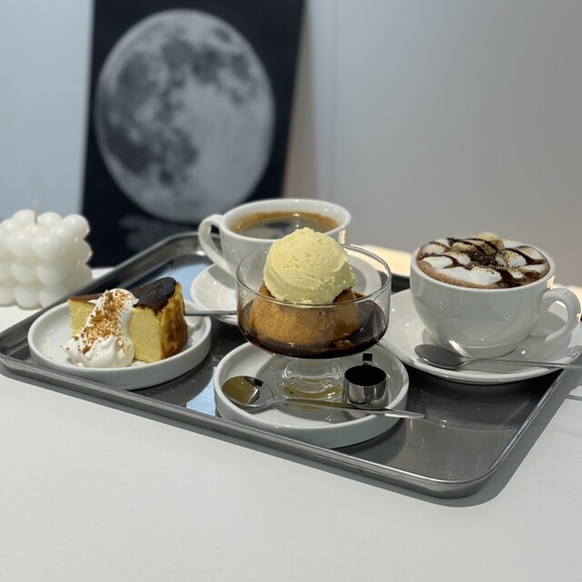 mon cafe （モン カフェ） - 第一通り/カフェ | 食べログ