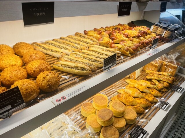 『購入制限ありの人気メロンパン』by すう01211 : ジャン・フランソワ GINZA SIX店 （JEAN FRANCOIS） - 銀座 ...