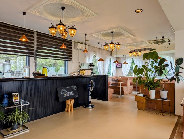 cafe ten （点） - 三角/カフェ | 食べログ