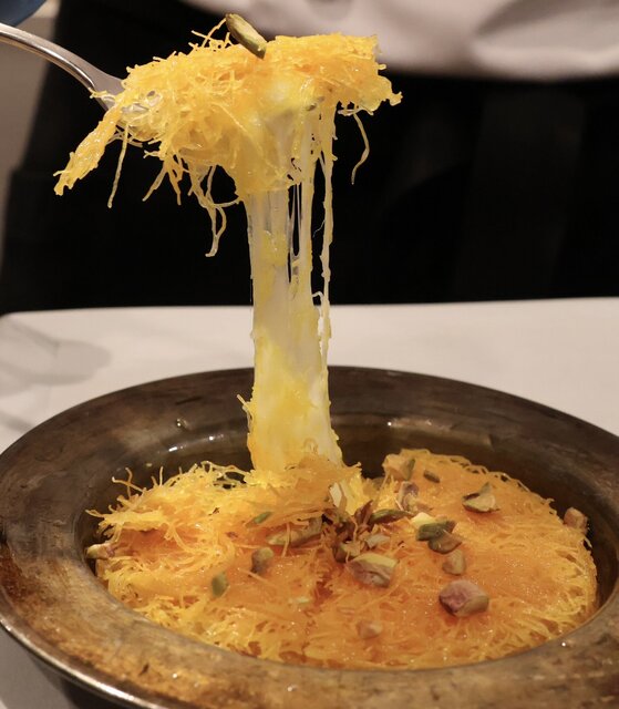 写真 : アルミーナ （ALMINA） - 神田/中東料理 | 食べログ