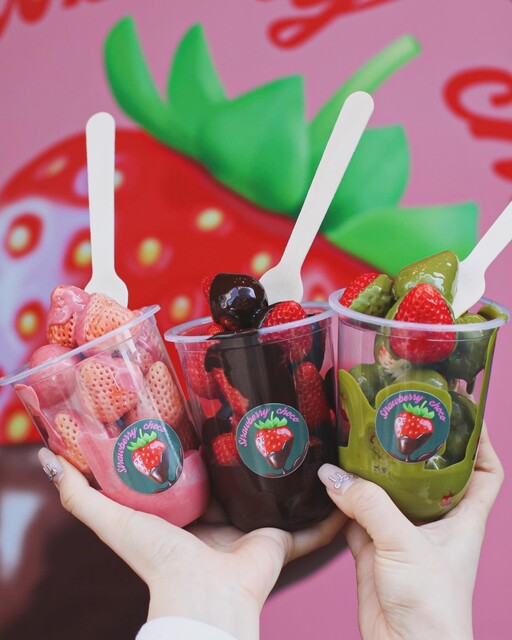 『東京初上陸！！』by wagyu justin : Strawberry choco （ストロベリーチョコ） - 明治神宮前/スイーツ [食べログ]