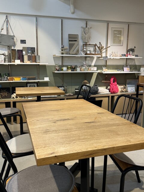 CHILT - 自由が丘/カフェ | 食べログ