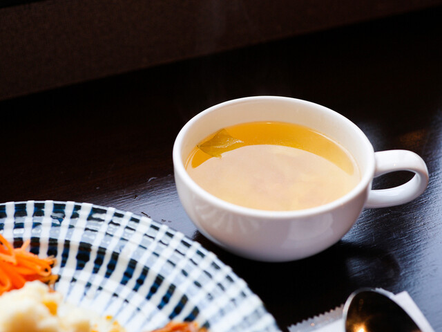 CafeBar Thames （カフェバー テムズ） - 河原町/カフェ | 食べログ