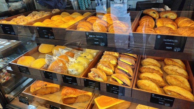 Bakery & Cafe PROMENADE （ベーカリー アンド カフェ プロムナード） - 勝どき/パン | 食べログ