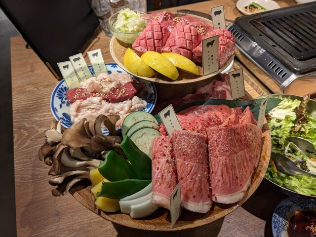口コミ一覧 : HEY MEAT （ヘイ ミート） - 狸小路/焼肉 [食べログ]