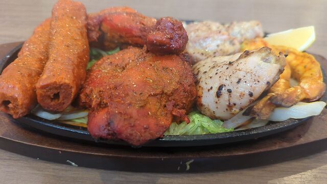 SUNAO AKABANE DINING （すなお 赤羽 ダイニング） - 赤羽岩淵/タイ料理 | 食べログ