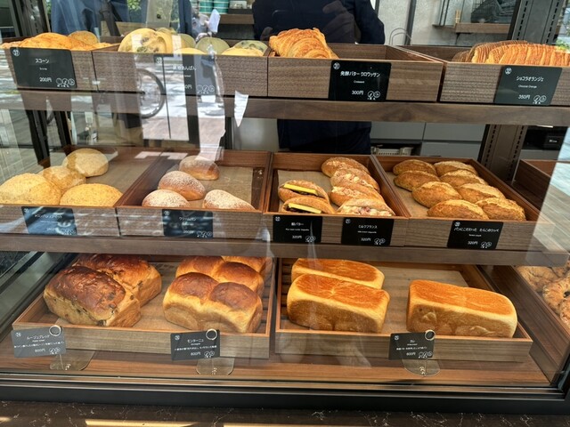 Bakery & Cafe PROMENADE （ベーカリー アンド カフェ プロムナード） - 勝どき/パン | 食べログ