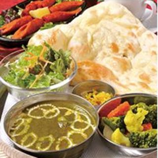 グリーンカレーセット : MAYA 勝川駅前店 （マヤ） - 勝川（JR）/インド料理 | 食べログ