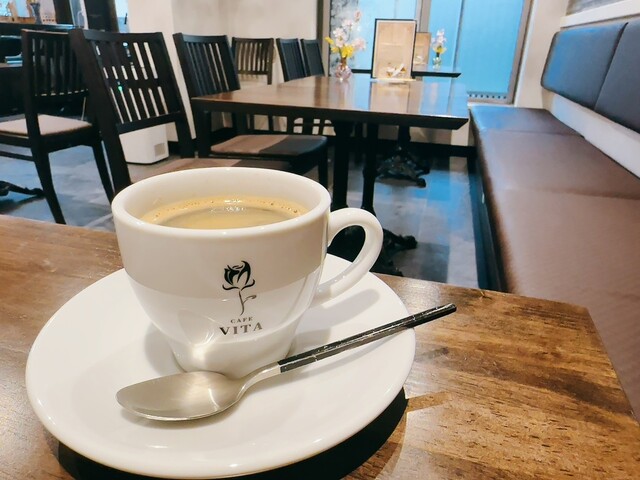 CAFE VITA （カフェ ヴィータ） - 北千住/カフェ | 食べログ
