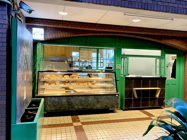 ポフベーカリー （POF BAKERY） - 千歳烏山/パン | 食べログ
