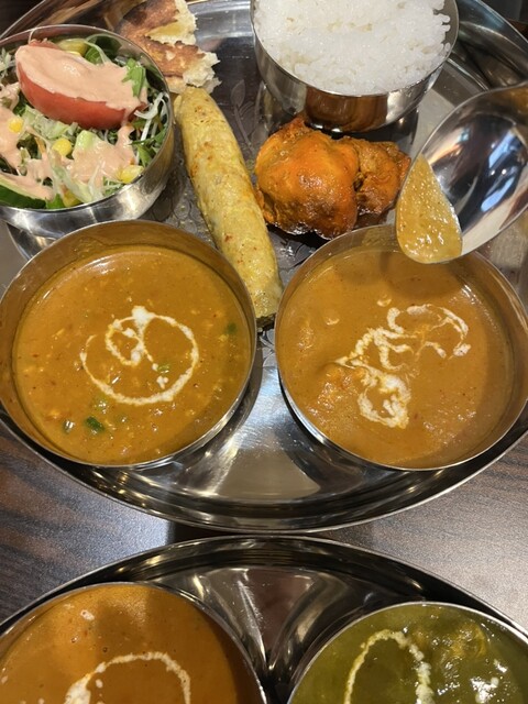 RANGRA’S INDIAN DINING （ラングラーズインドダイニング） - 天神川/インド料理 | 食べログ