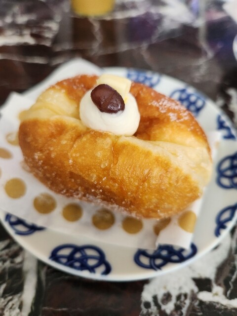 MILK DO dore iku? 姪浜店 （ミルクドドレイク） - 姪浜/ドーナツ | 食べログ