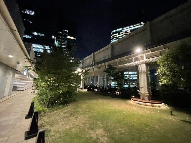 ARK HILLS SOUTH TOWER ROOFTOP LOUNGE Roppongi BBQ Beer garden ...