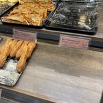 ベーカリー＆カフェ カスカード 大宮マルイ店 （Bakery&Cafe CASCADE） - 大宮/パン | 食べログ