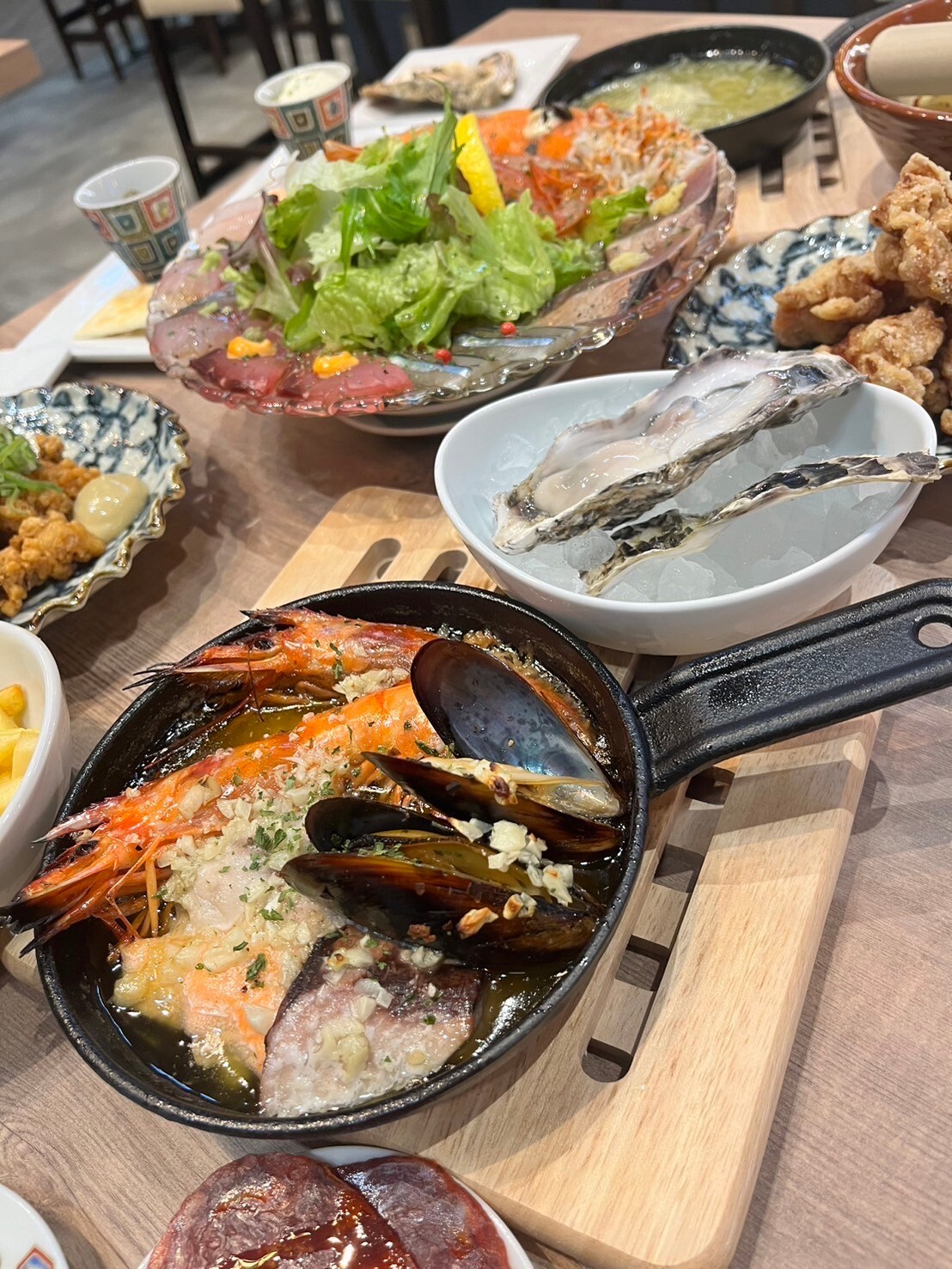 SEAFOOD STAND PACIOREK HANATARE in Minato-Mirai Tokyo/Kanto | OpenRice ...