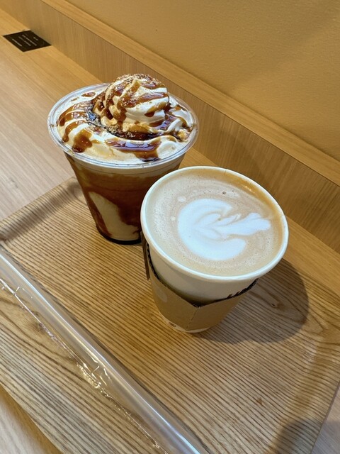 UNI COFFEE ROASTERY 川崎市役所店 （ユニ コーヒー ロースタリー） - 京急川崎/カフェ | 食べログ