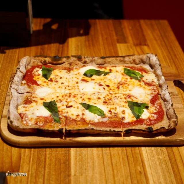 Pizza Puppet - 人形町/ピザ | 食べログ