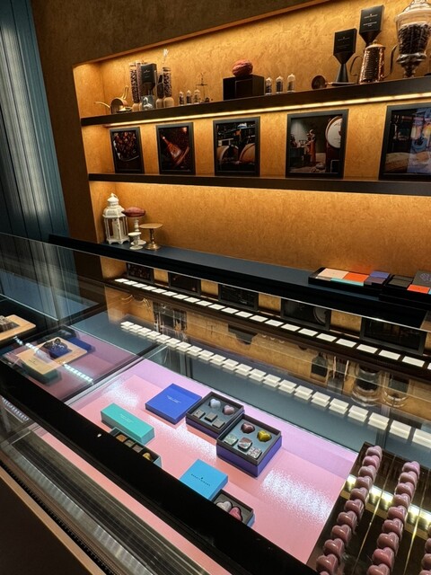 BENOIT NIHANT GINZA （ブノワ ニアン） - 銀座/チョコレート | 食べログ